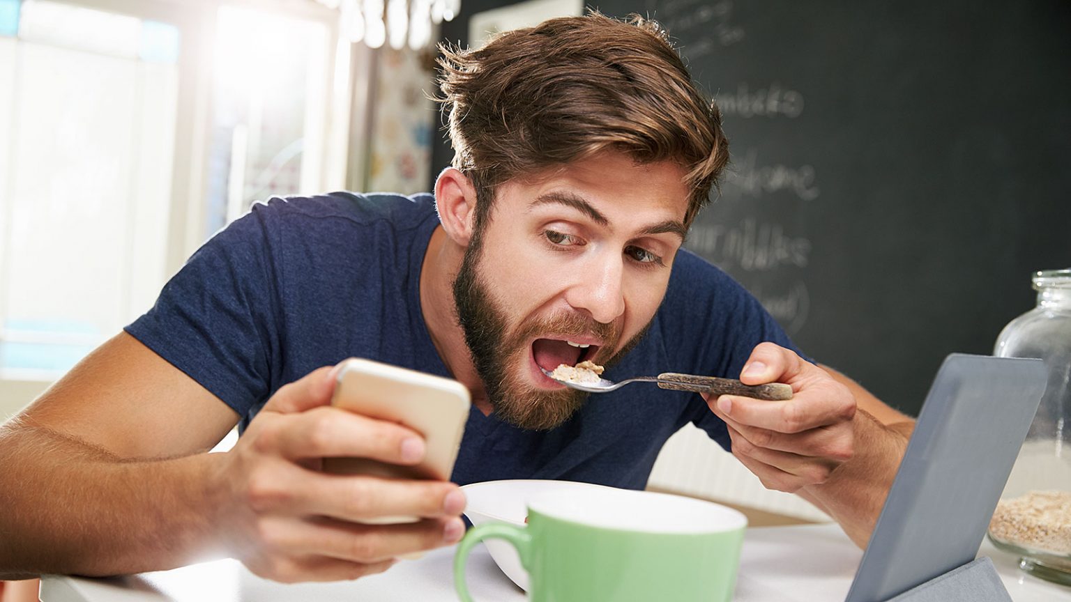 Ushqimet që mund të shkaktojnë efekte negative në trupin tuaj - Shqip ...