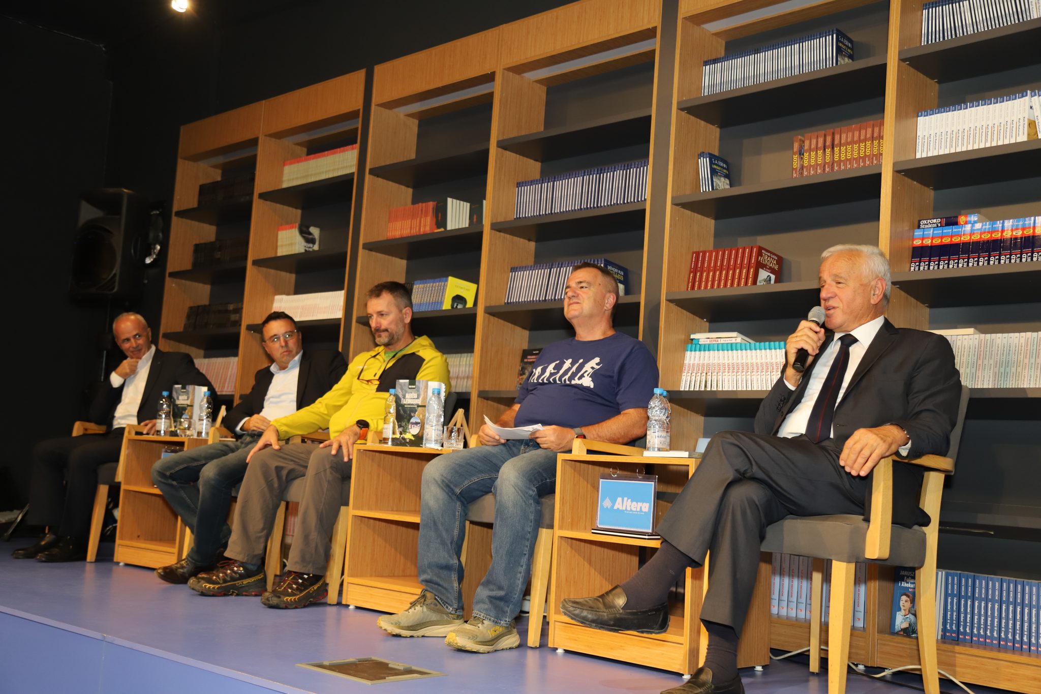 Shqip.com - Lajmet e Fundit